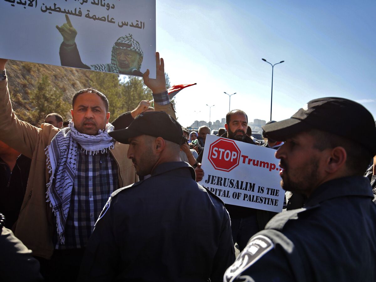 PHOTOS: As World Watches Trump Become President, Protests And Some ...