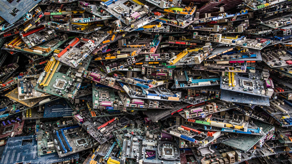 New Report Names The Continent That Contributes The Most E-Waste ...
