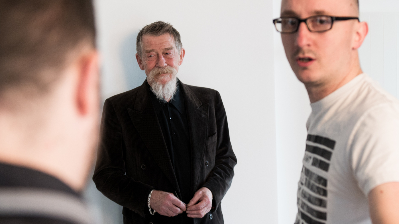 John Hurt Dies: 'Elephant Man' Star, 'Alien' Chestburster Victim Was 77 ...