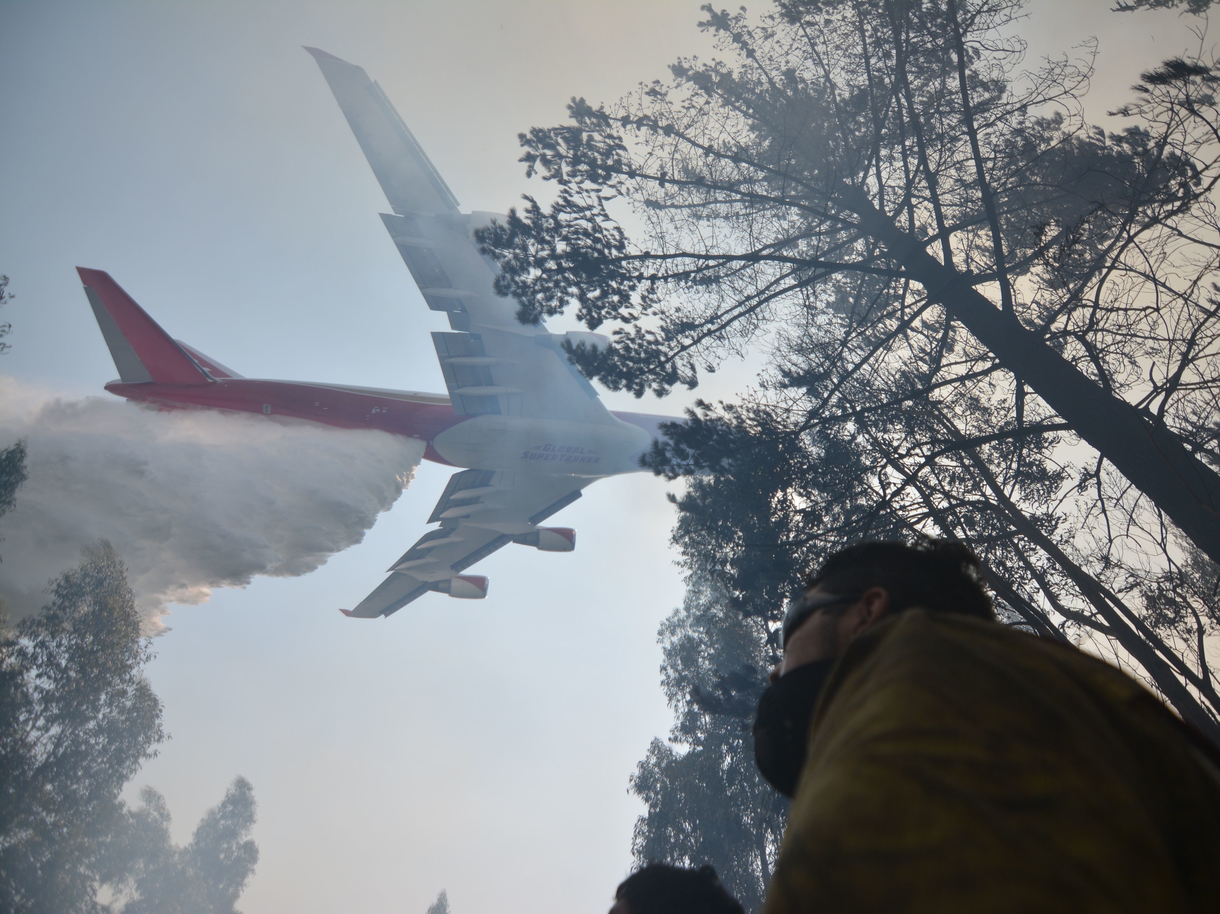U.S. Increases Firefighting Aid To Chile As More Than 70 Blazes Rage ...
