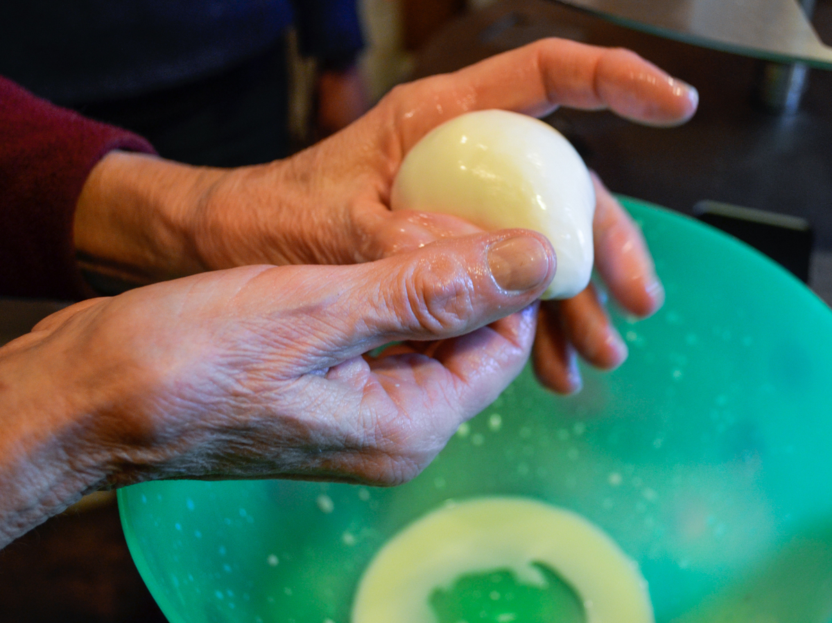 Mozzarella Cheese's Magic Explained: How My Father And I Separate Curds ...