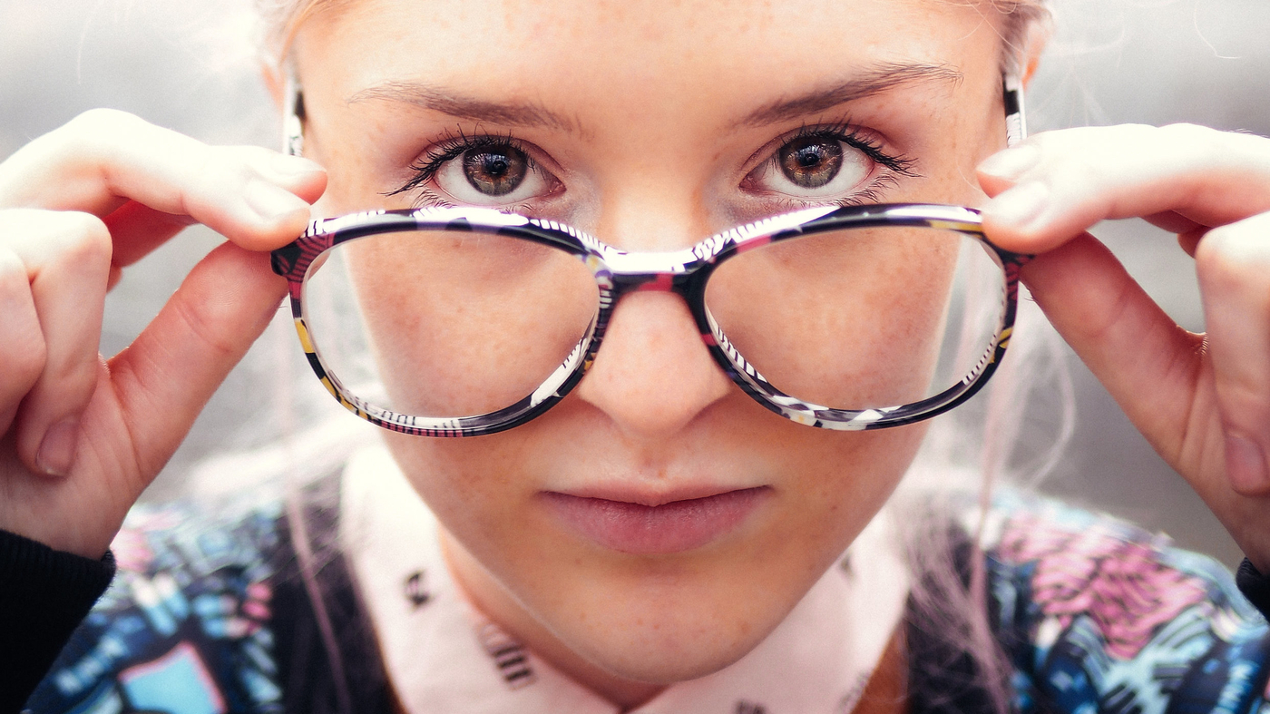 Be Charlotte Delves Into Human Mechanics In 'Machines That Breathe' : NPR