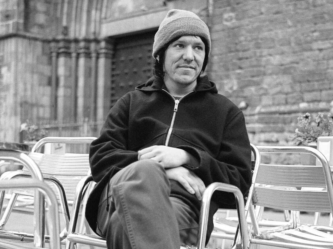 Remembering Elliott Smith's Masterpiece, 'Either/Or,' 20 Years Later ...