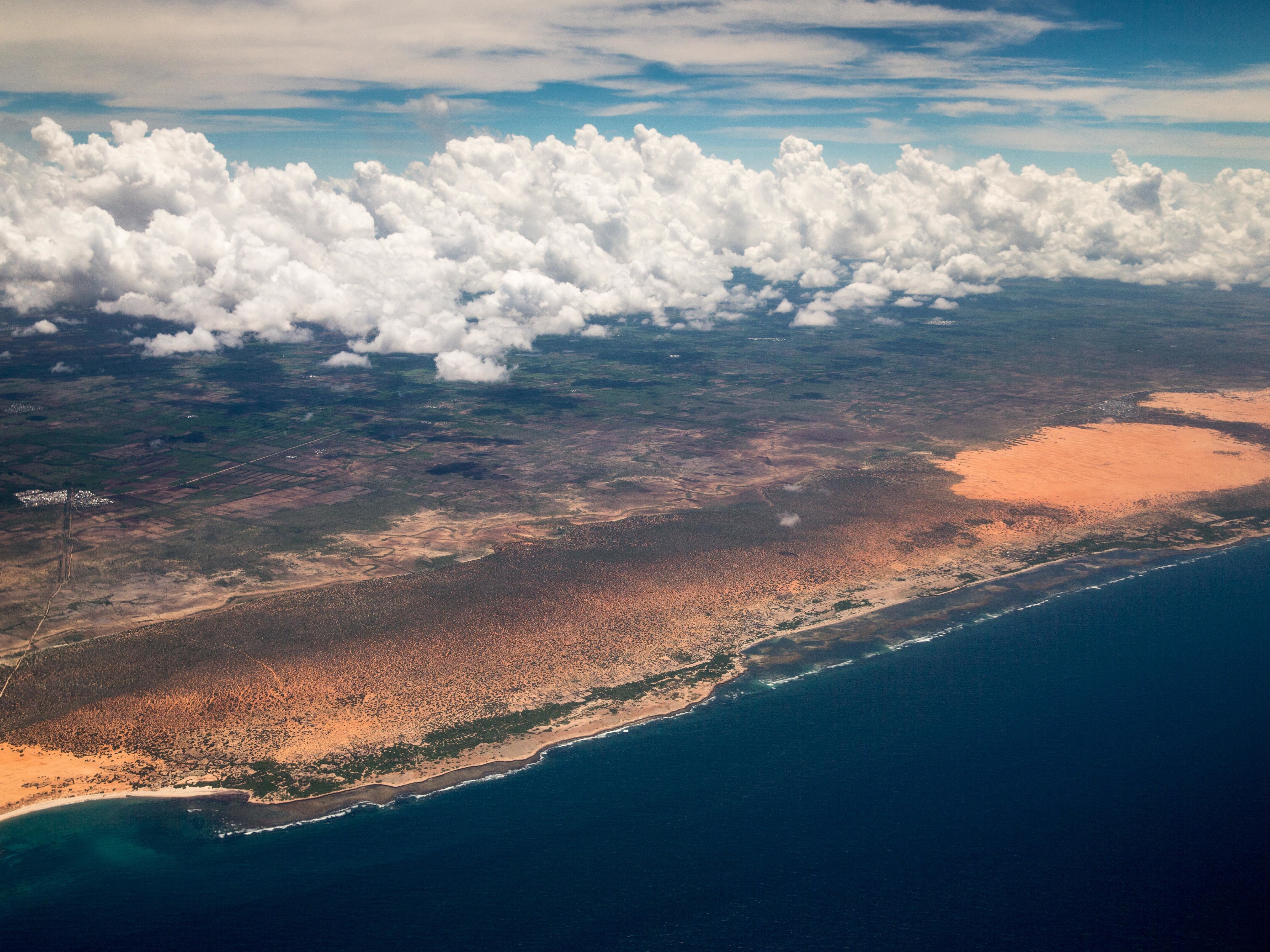 Somali Pirates Reportedly Seize Tanker In First Commercial Hijacking ...