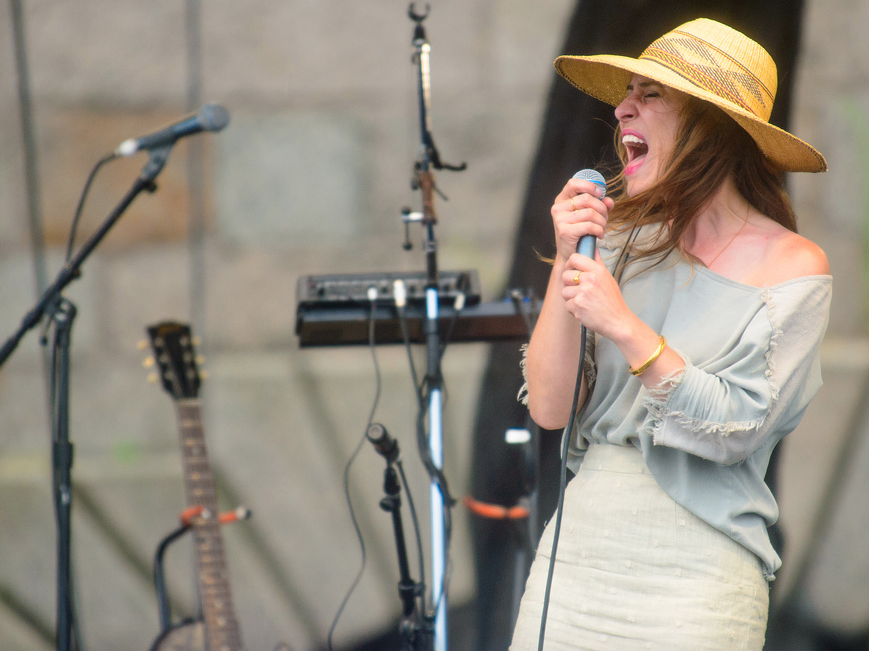 Feist To Release First Album In Six Years, 'Pleasure,' Next Month ...
