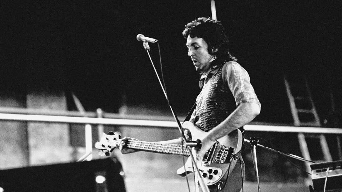 Weekend LISTening: No. 1 Songs Of The '70s : World Cafe : NPR