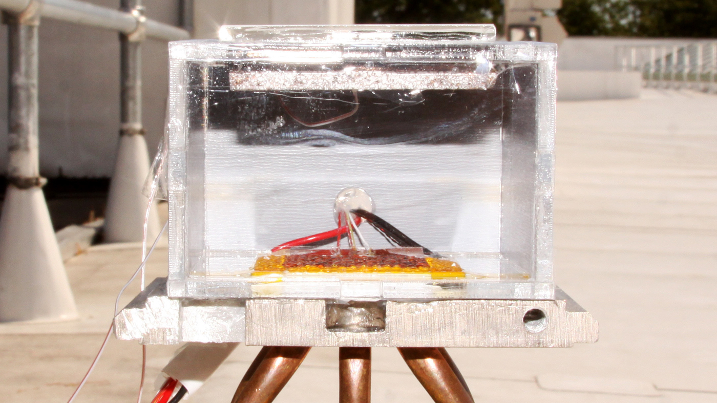 WATCH: This Device Pulls Clean Water Out Of Desert Air : The Two-Way : NPR
