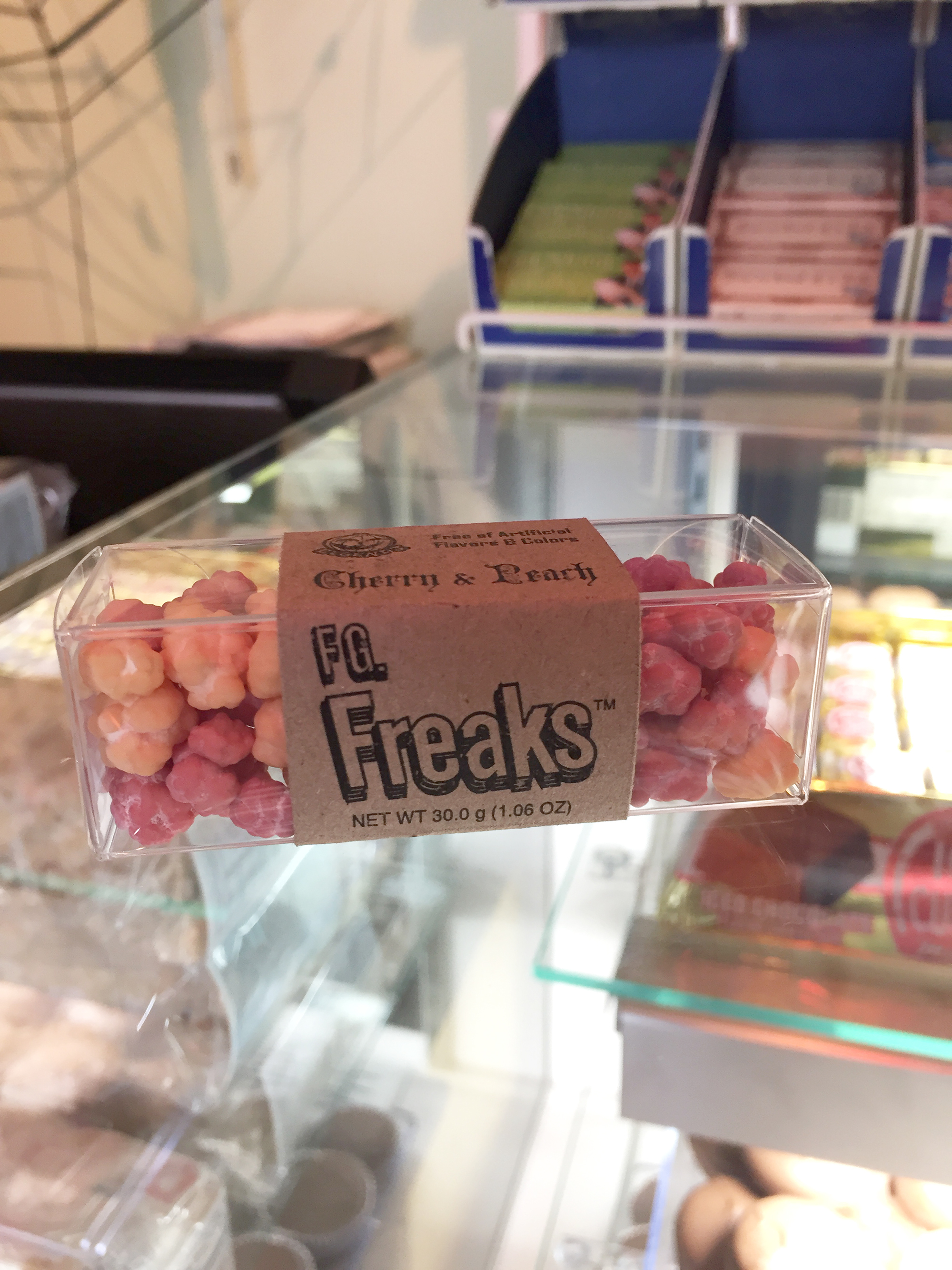 Willy Wonka-Inspired 'Candy Alchemist' Spins Sugar Into Pure ...