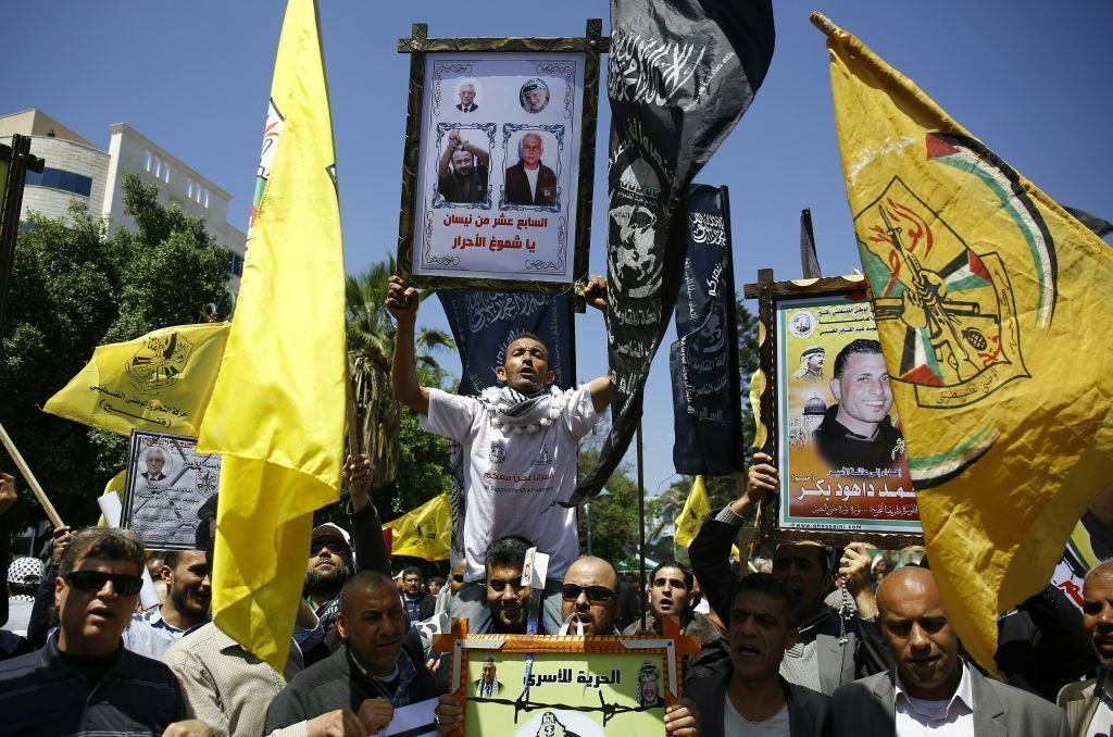 More Than 1,000 Palestinians In Israeli Prisons Go On Hunger Strike ...