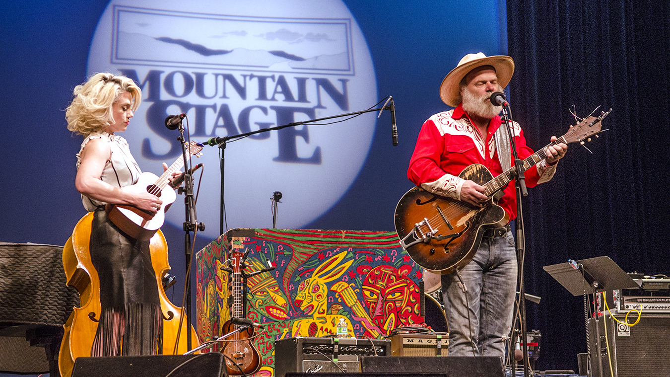 Watch Fred Eaglesmith Perform 'Toggle Switch' Live On Mountain Stage : NPR