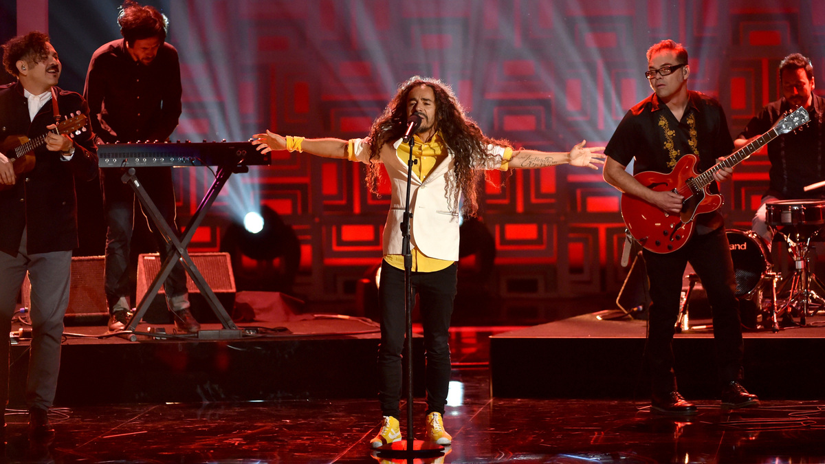 Mexican Rock Giants Café Tacvba On Touring Trump's America : NPR