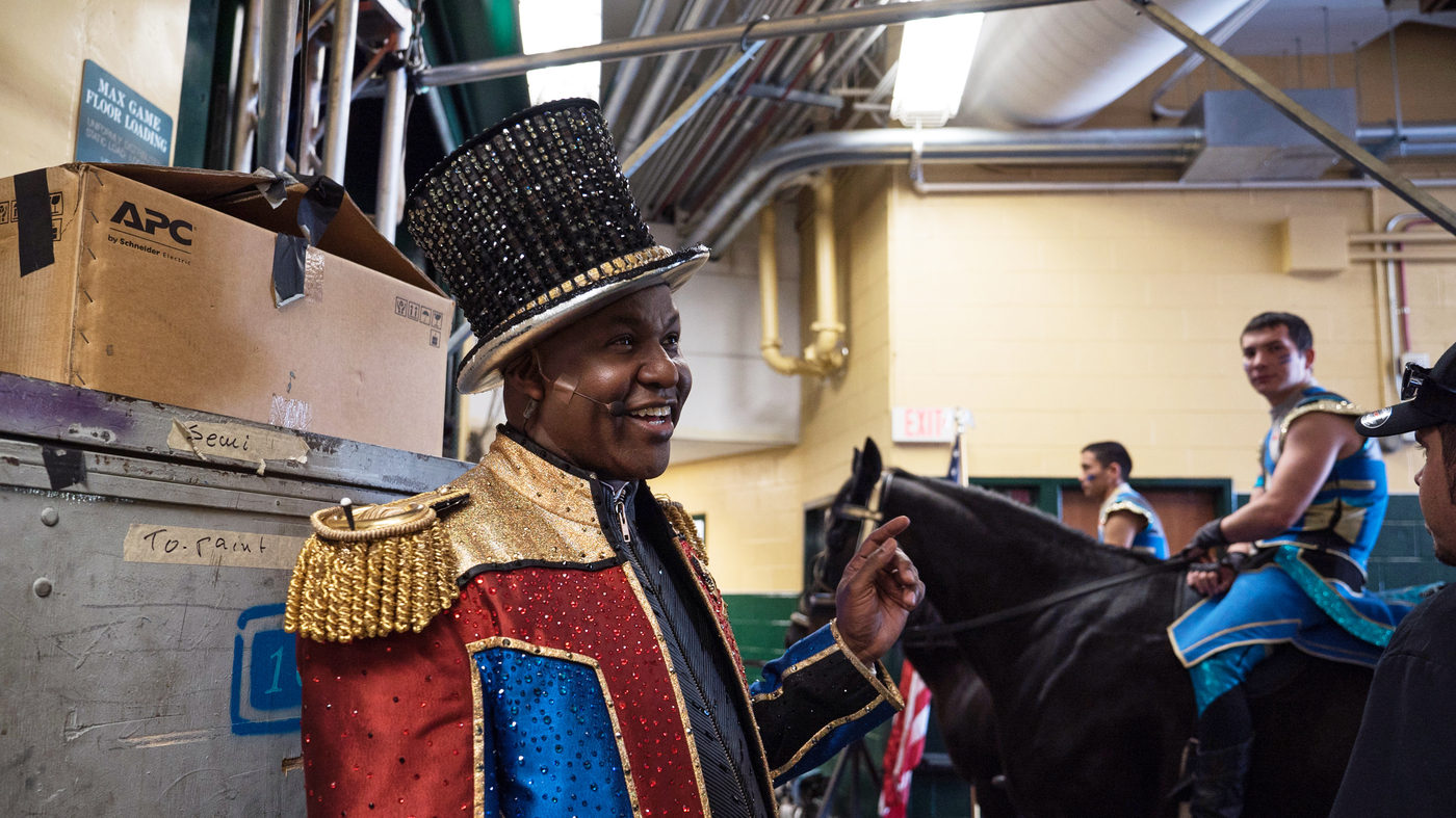 From The Big Top Into The Big World: A Ringling Ringmaster's Final Bow ...