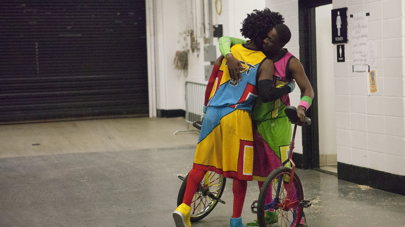 'A Kingdom On Wheels': The Hidden World That Made The Circus Happen ...