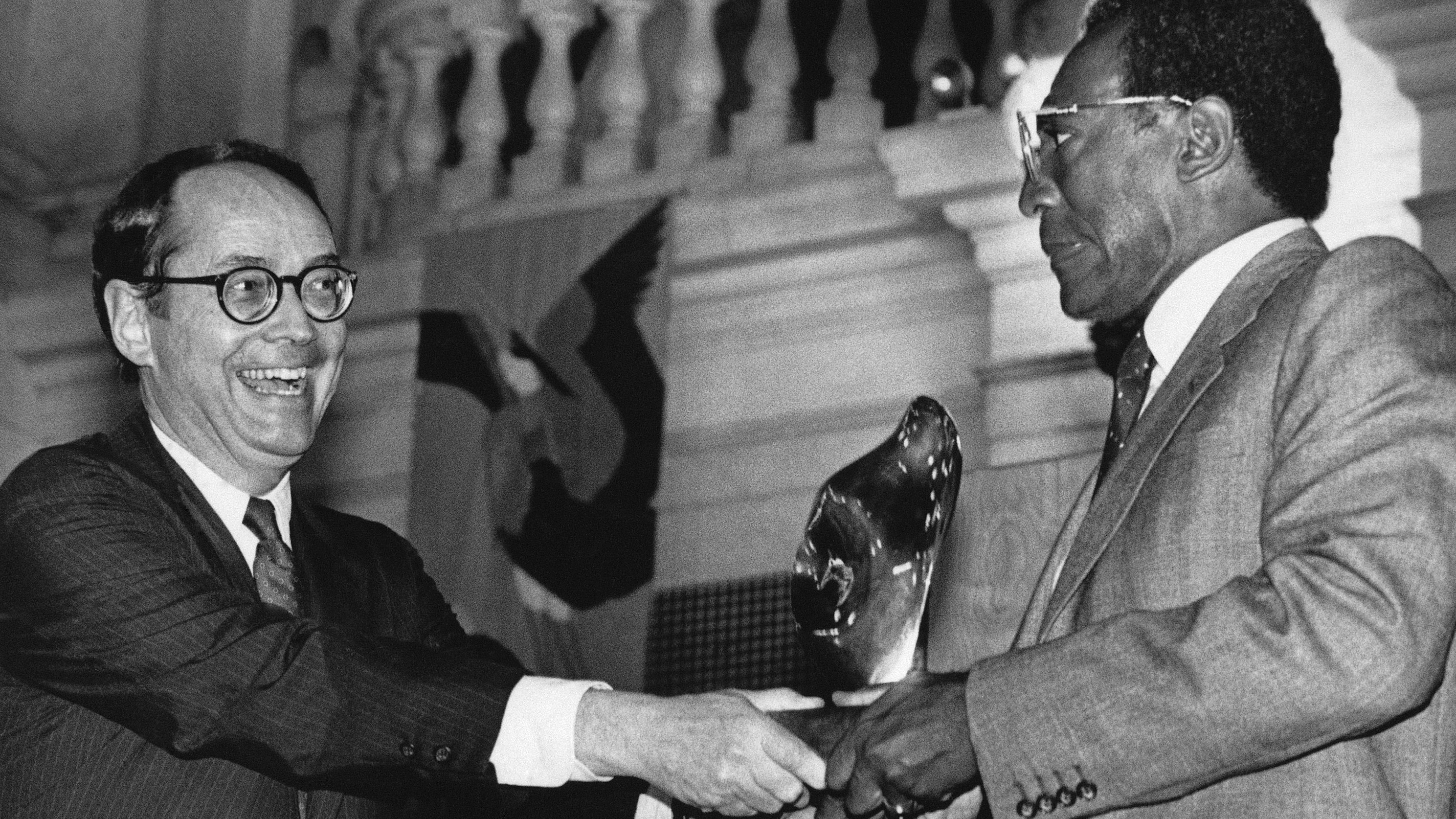 For Many Philadelphia Residents, Bill Cosby Is Still Their 'Hometown ...