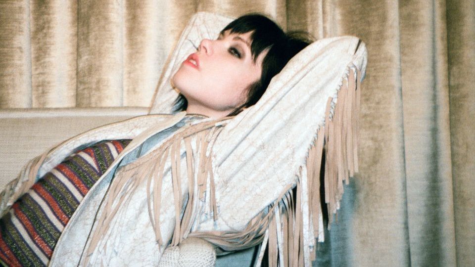 Hear Carly Rae Jepsen's Triumphant New Song, 'Cut To The Feeling' : All ...