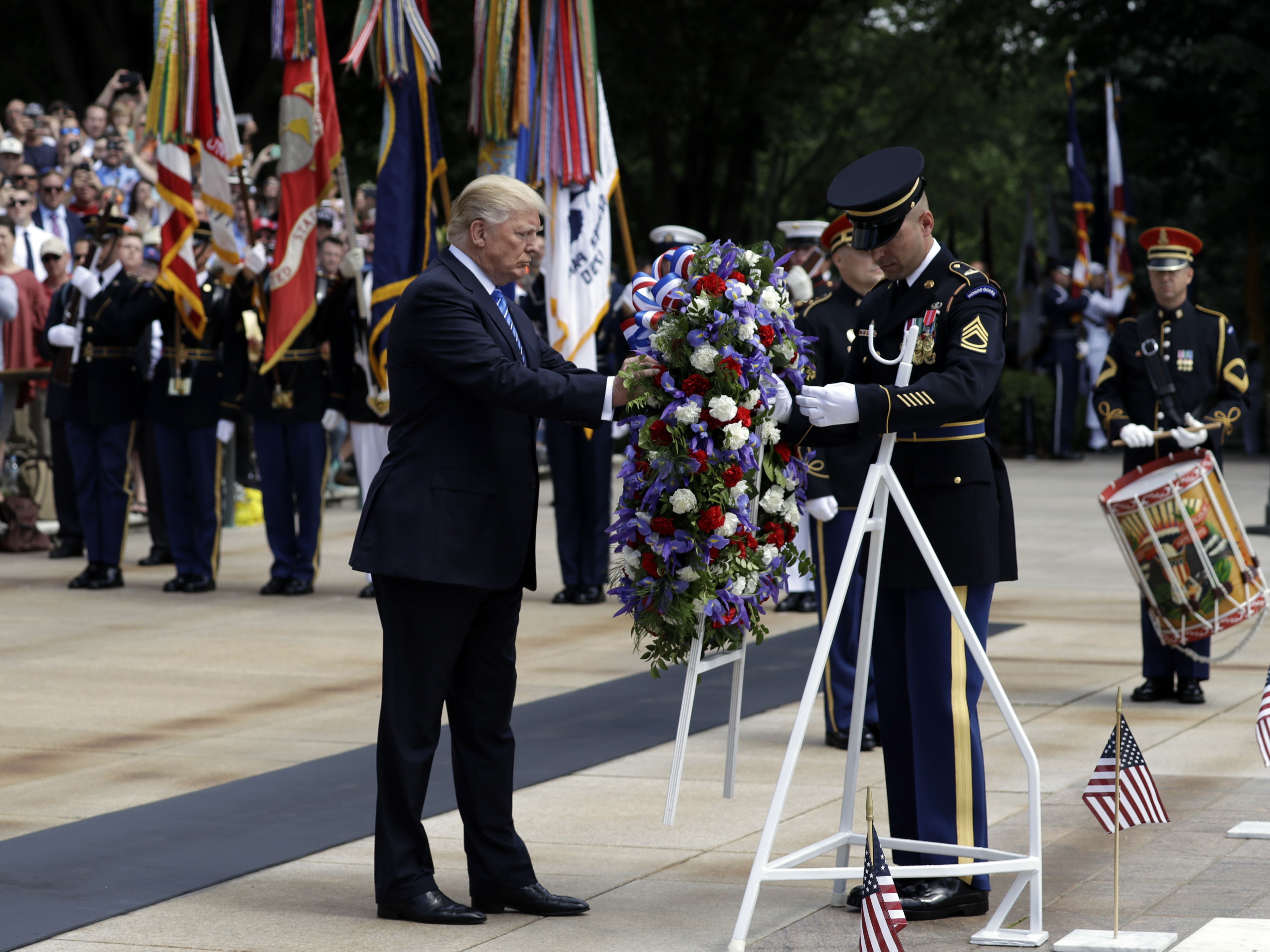 Trump Honors Fallen Warriors At Arlington National Cemetery - capradio.org