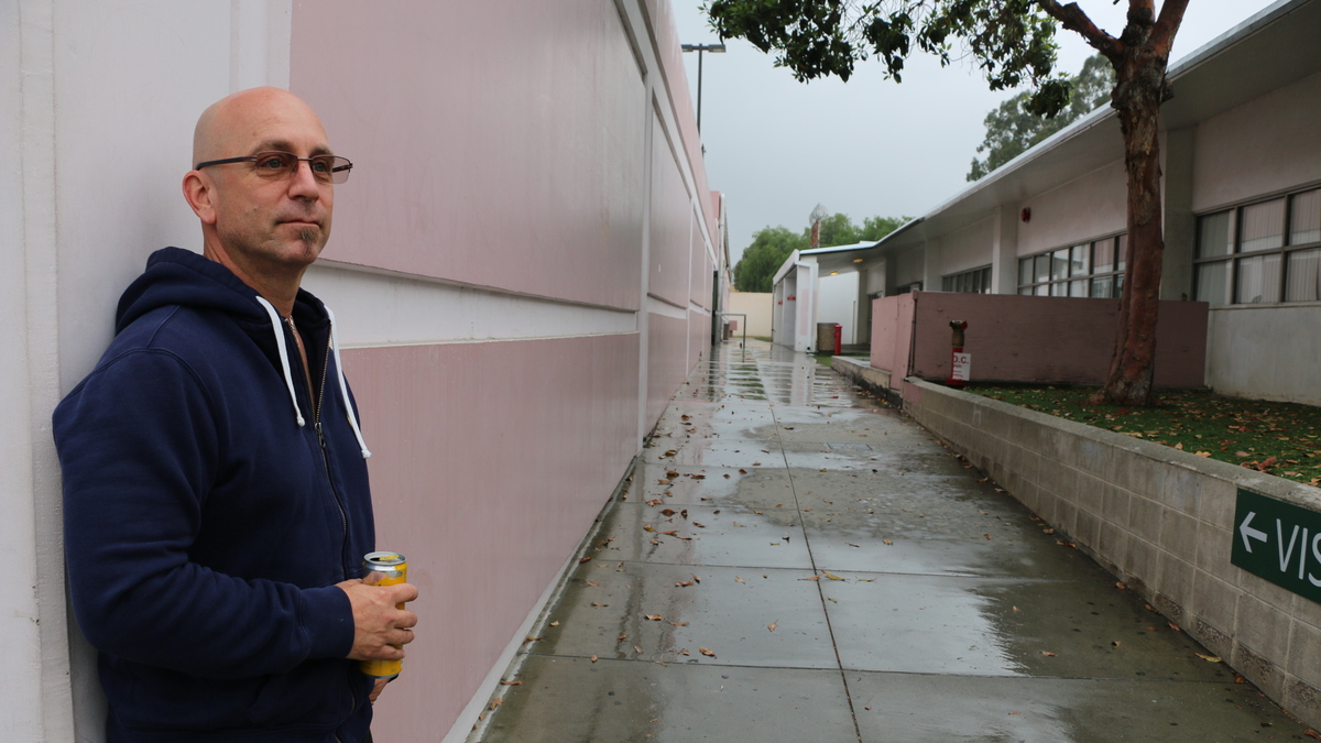 $100,000 To Snitch? Perks For Jailhouse Informants Come Under Scrutiny ...