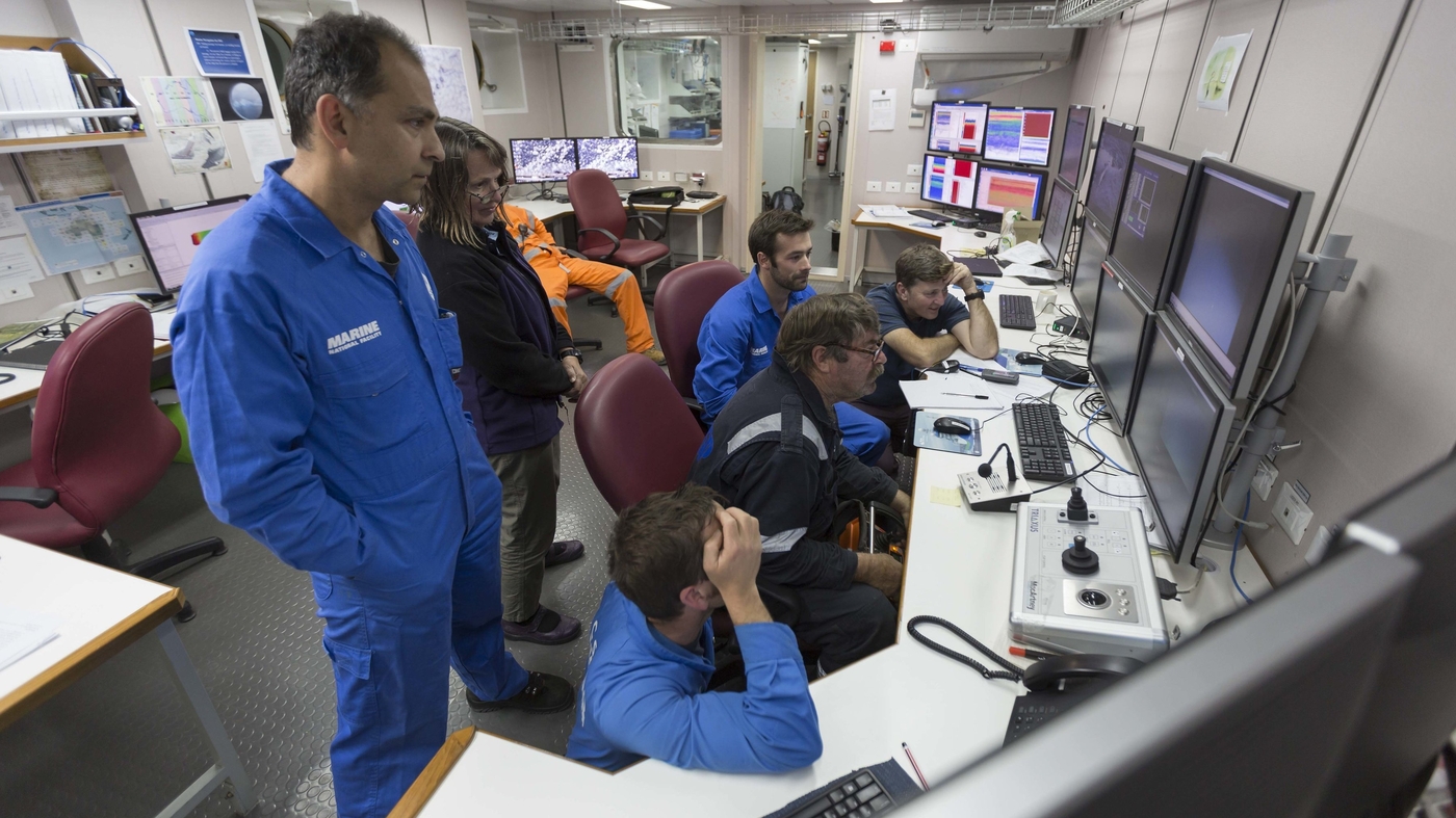 Australia Deep Sea Exploration Yields Hundreds Of Undiscovered Species ...