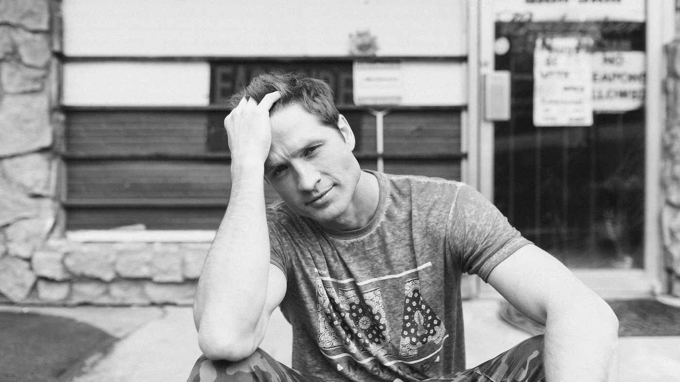 Walker Hayes' Mixtapes Keep Country Conversational : World Cafe : NPR