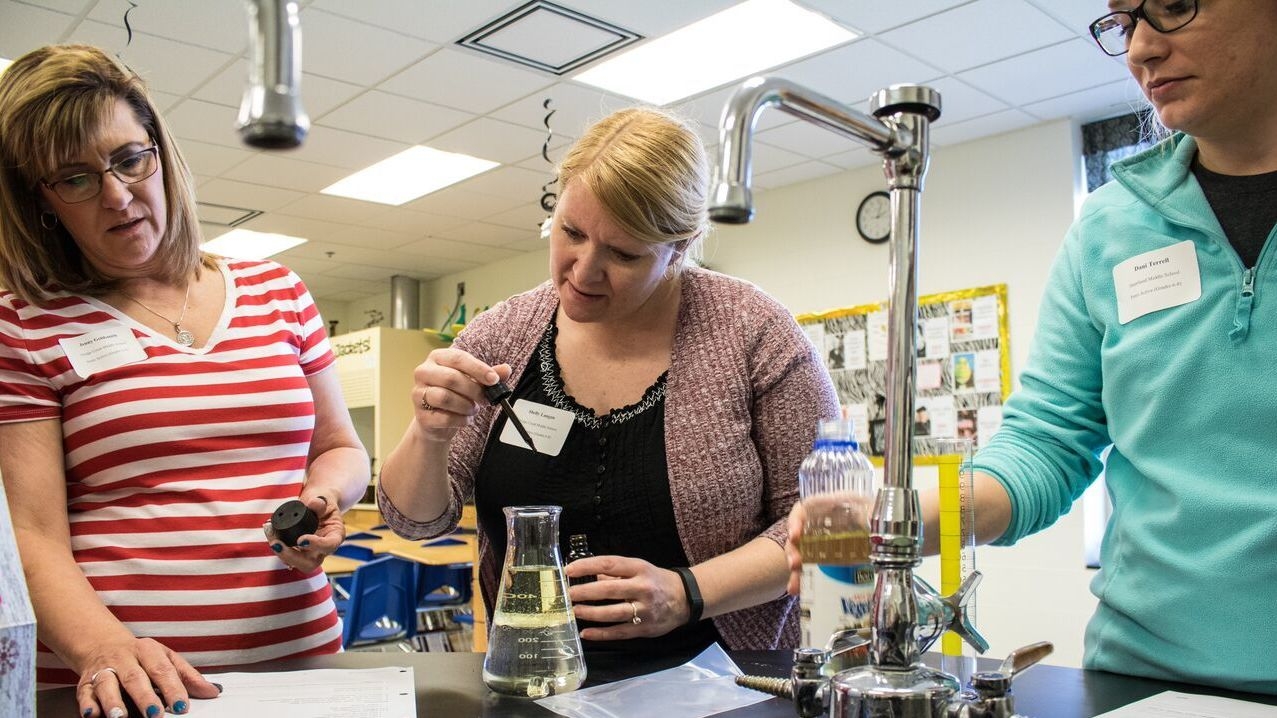 Here's How The Oil Industry Is Influencing Science Lessons In Public ...