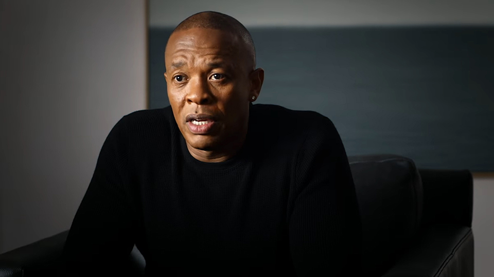 Dr. Dre's Rapid 'Gunfire' Flow Affirms And Defies His Age : All Songs ...