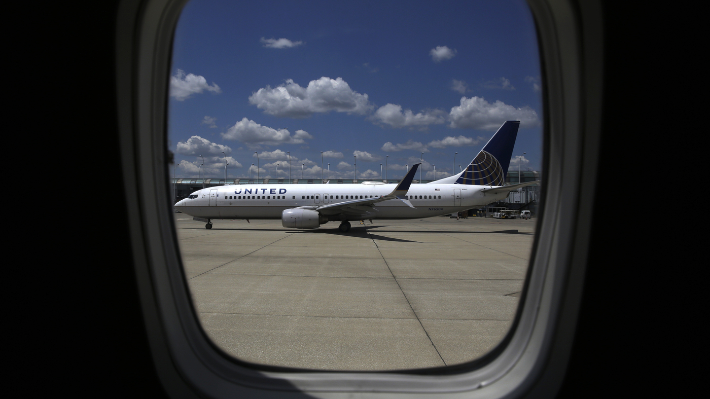 Officers Fired After Forcible Removal Of United Airlines Passenger