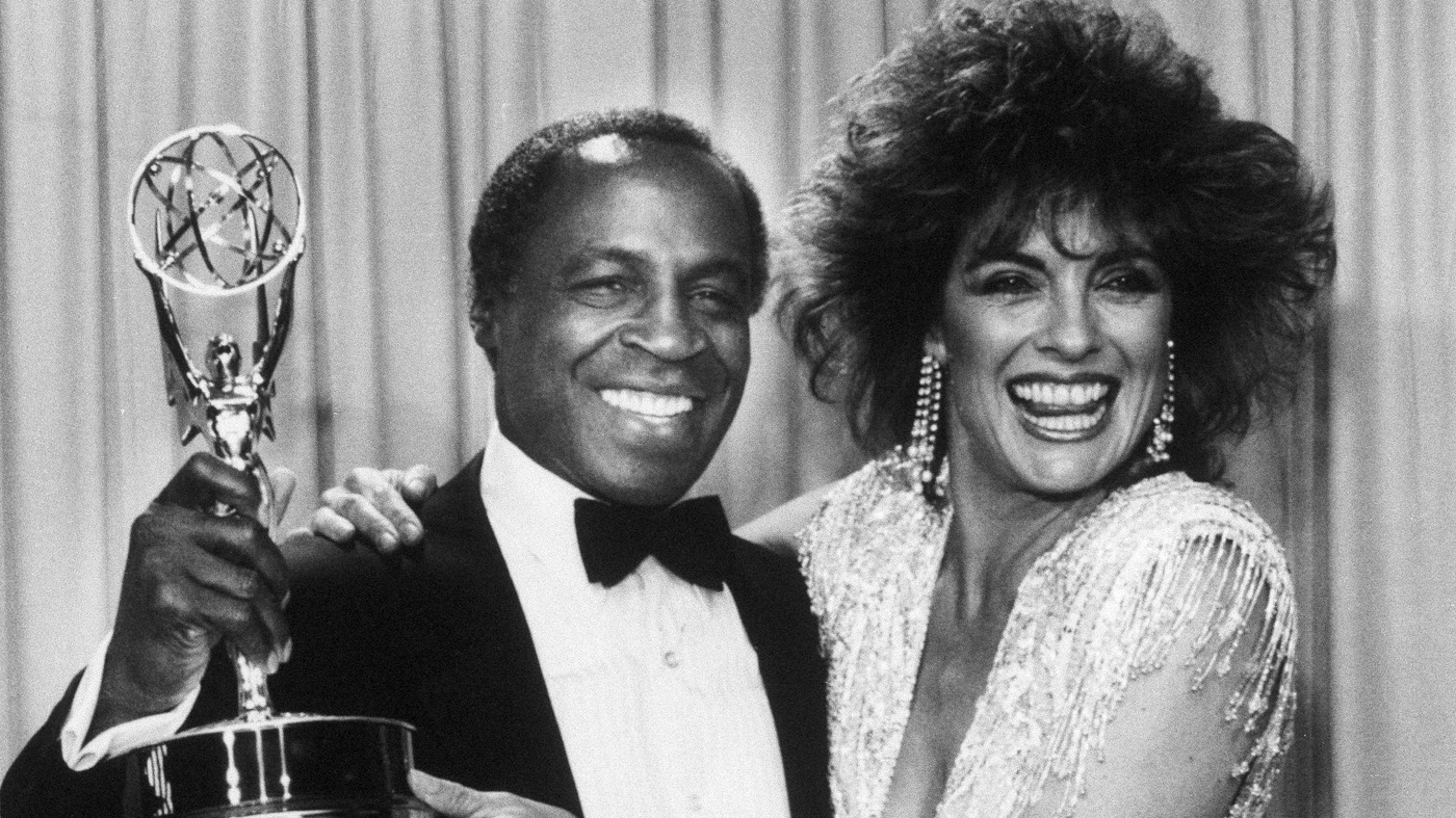 Robert Guillaume, Groundbreaking Emmy Winner In 'Soap,' 'Benson,' Dies ...