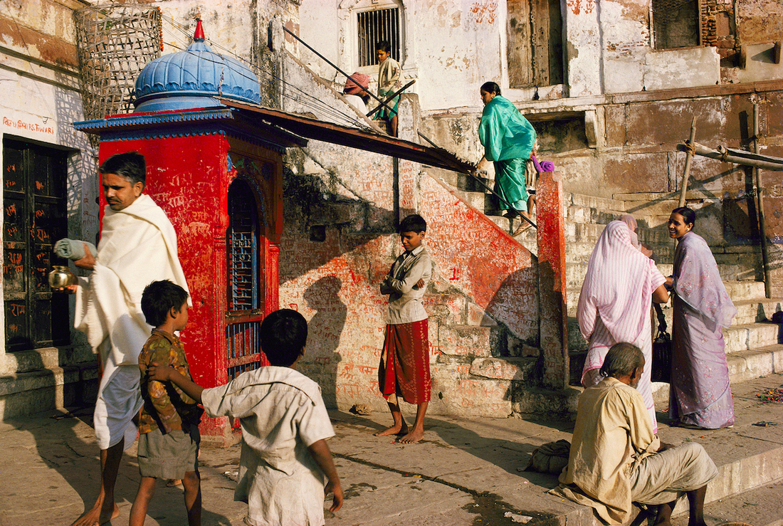 Raghubir Singh Pioneered The Use Of Color Photography To Show The ...