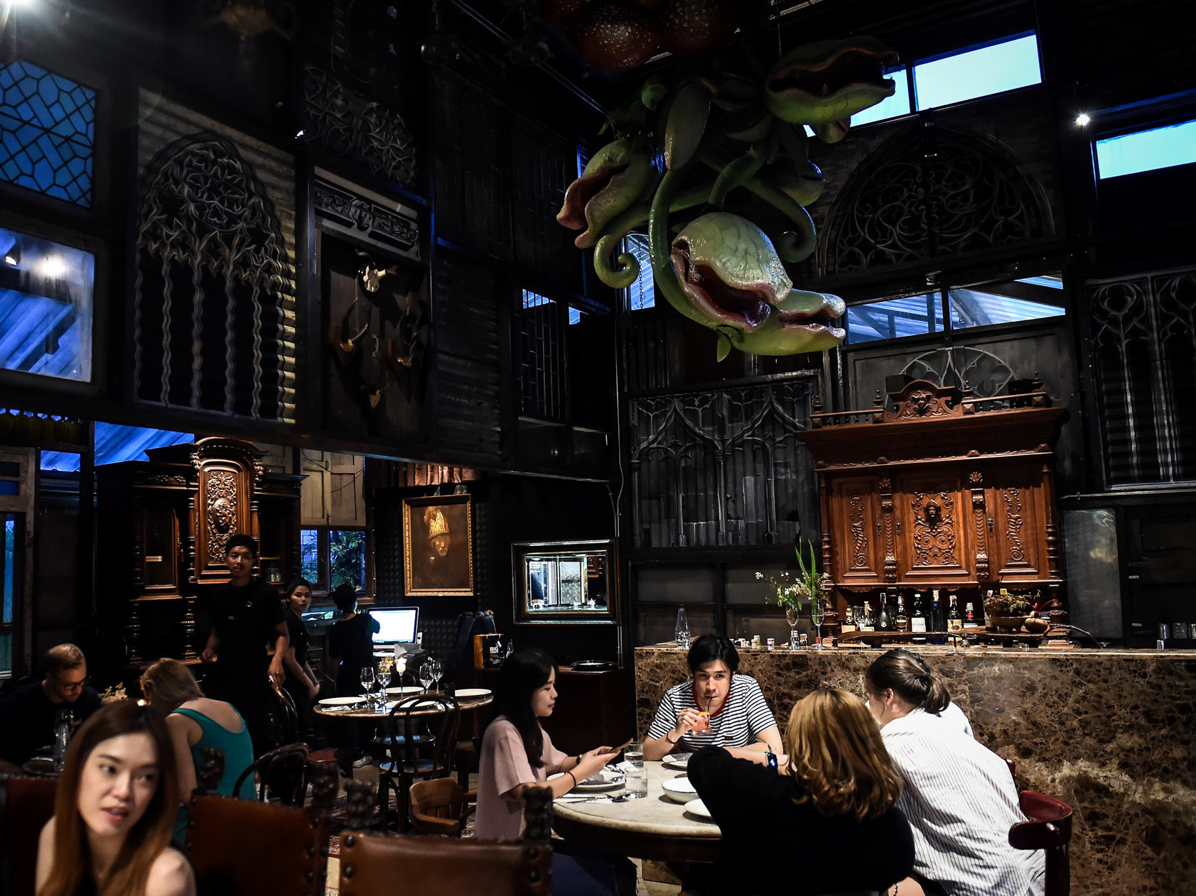 It's Not Just A Bug, It's A Fine-Dining Feature At This Thailand ...