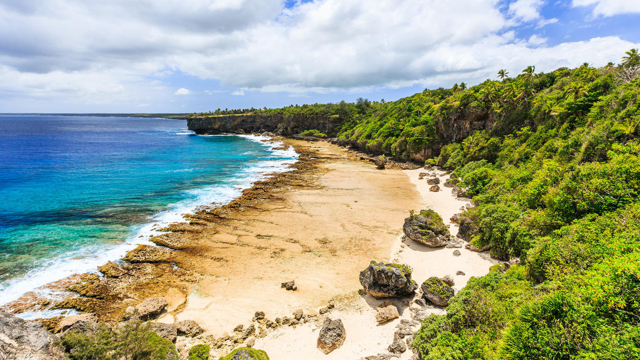 What Does A Newly Born Pacific Island Say About Life On Mars? : 13.7 ...