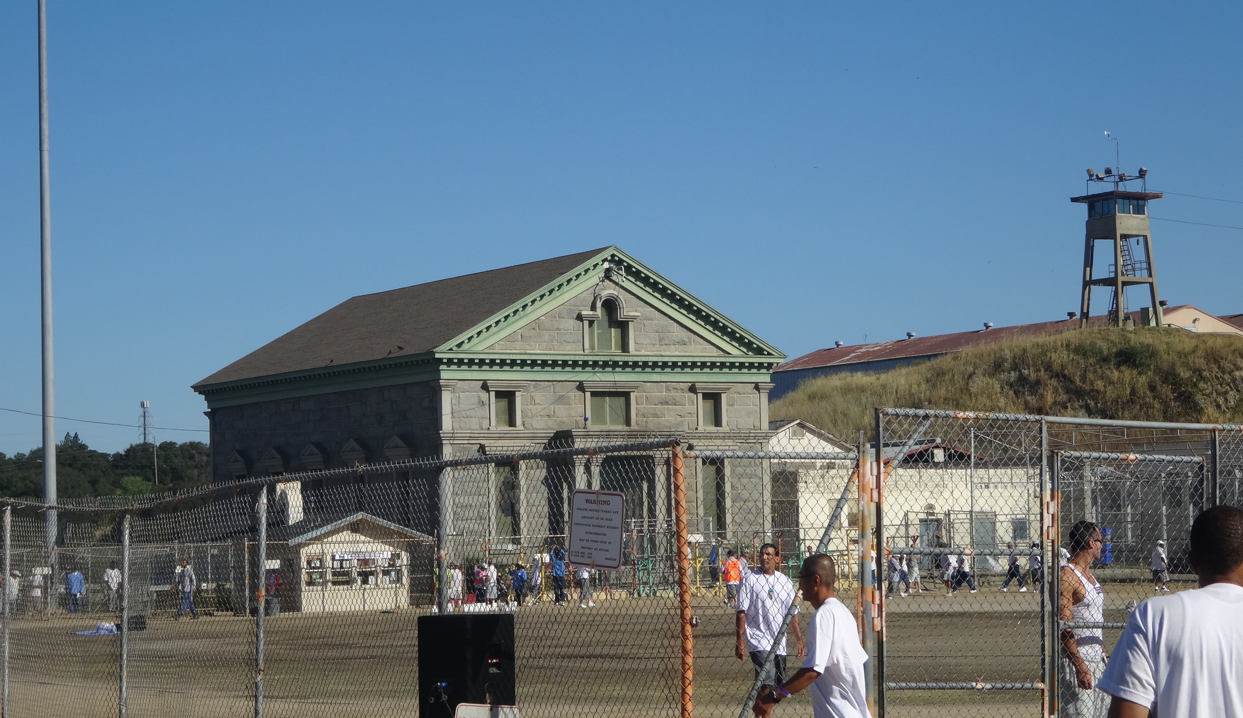 Johnny Cash Takes A Stand: Looking Back On His Folsom Prison ...