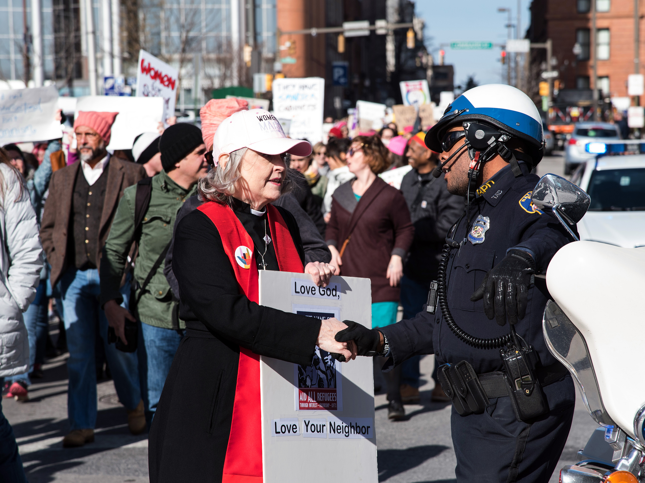 Still 'Pretty Damn Mad' Protesters Unite In Second Annual Women's March ...