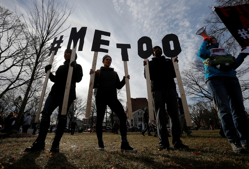 Still 'Pretty Damn Mad' Protesters Unite In Second Annual Women's March ...