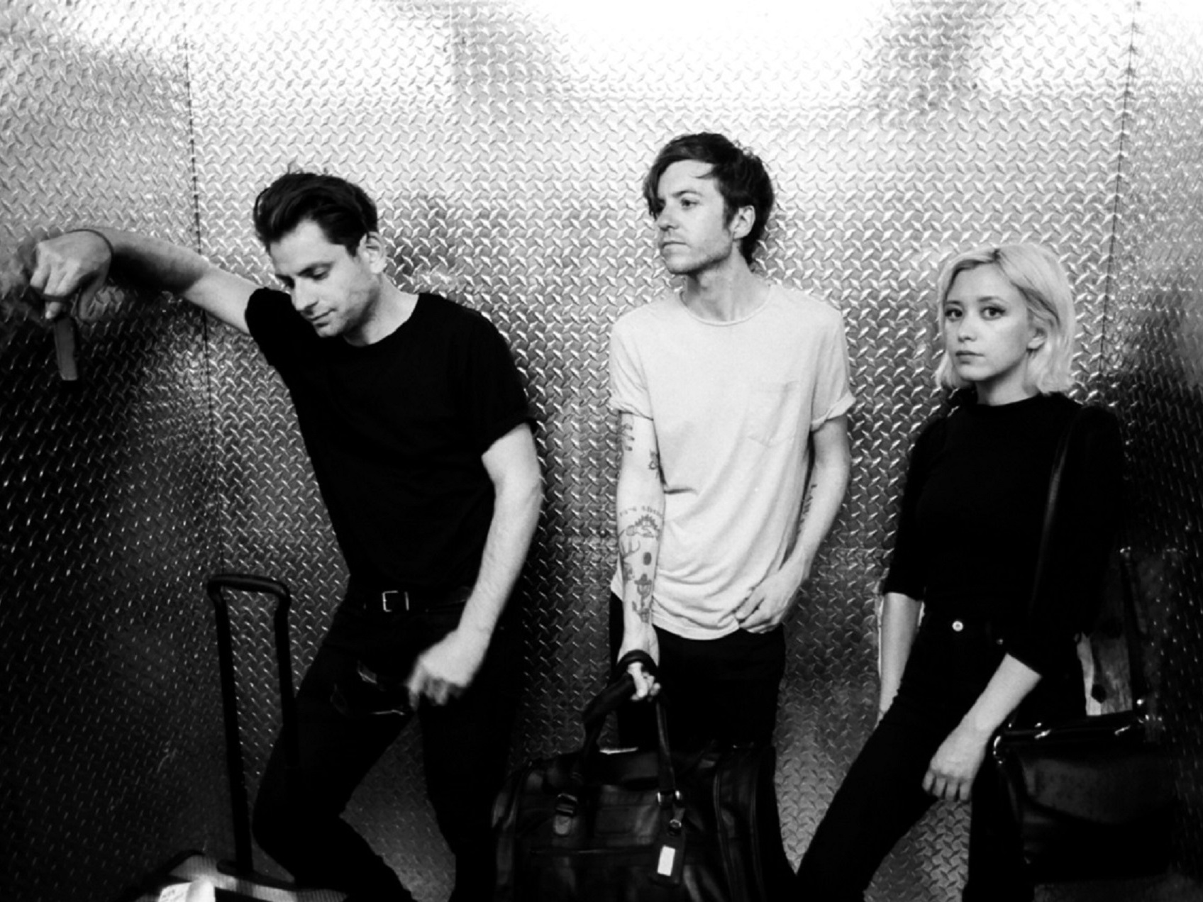 Lo Moon Builds Its World | NCPR News