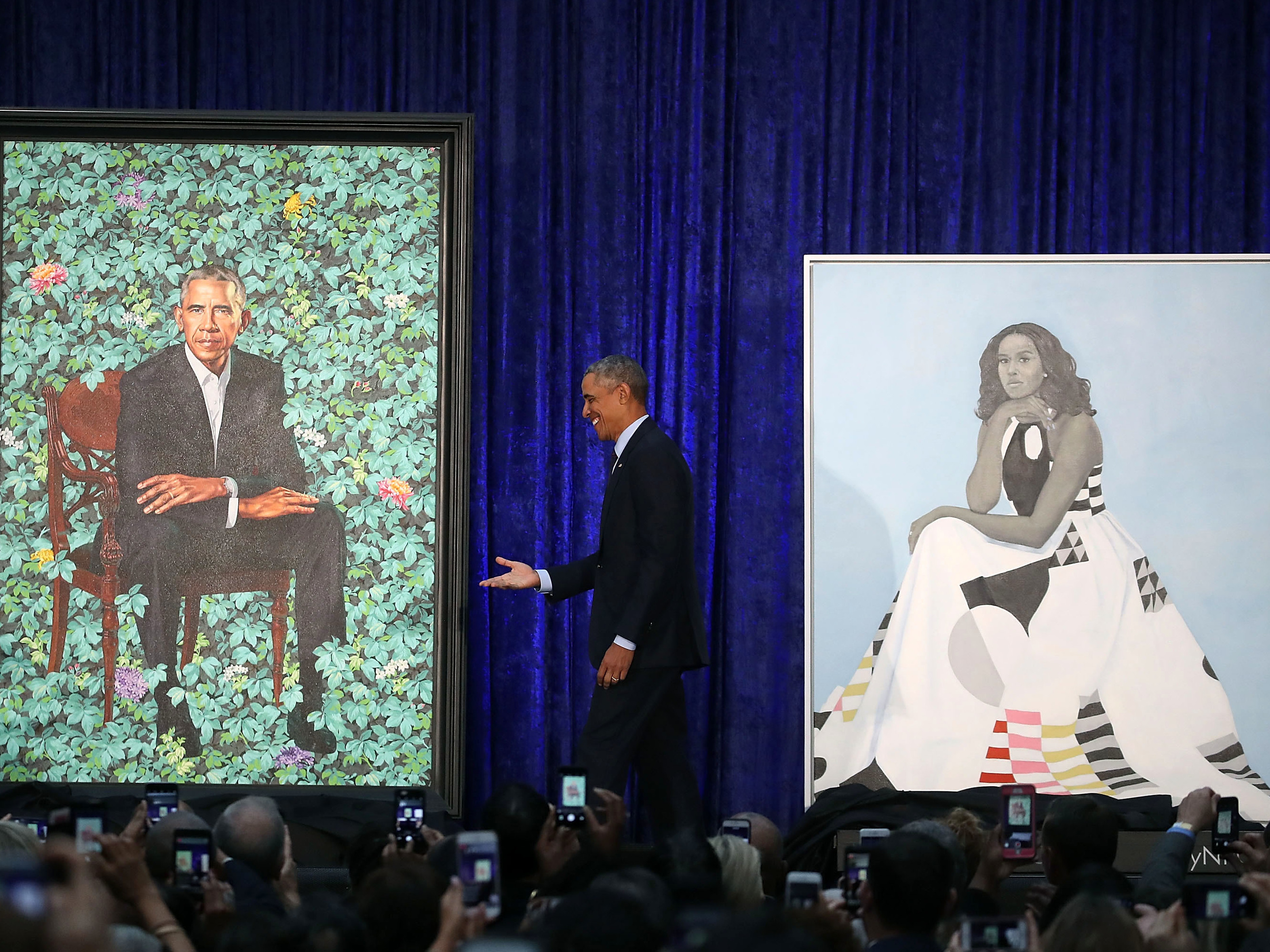 Paintings Of Barack And Michelle Obama Unveiled At Portrait Gallery ...