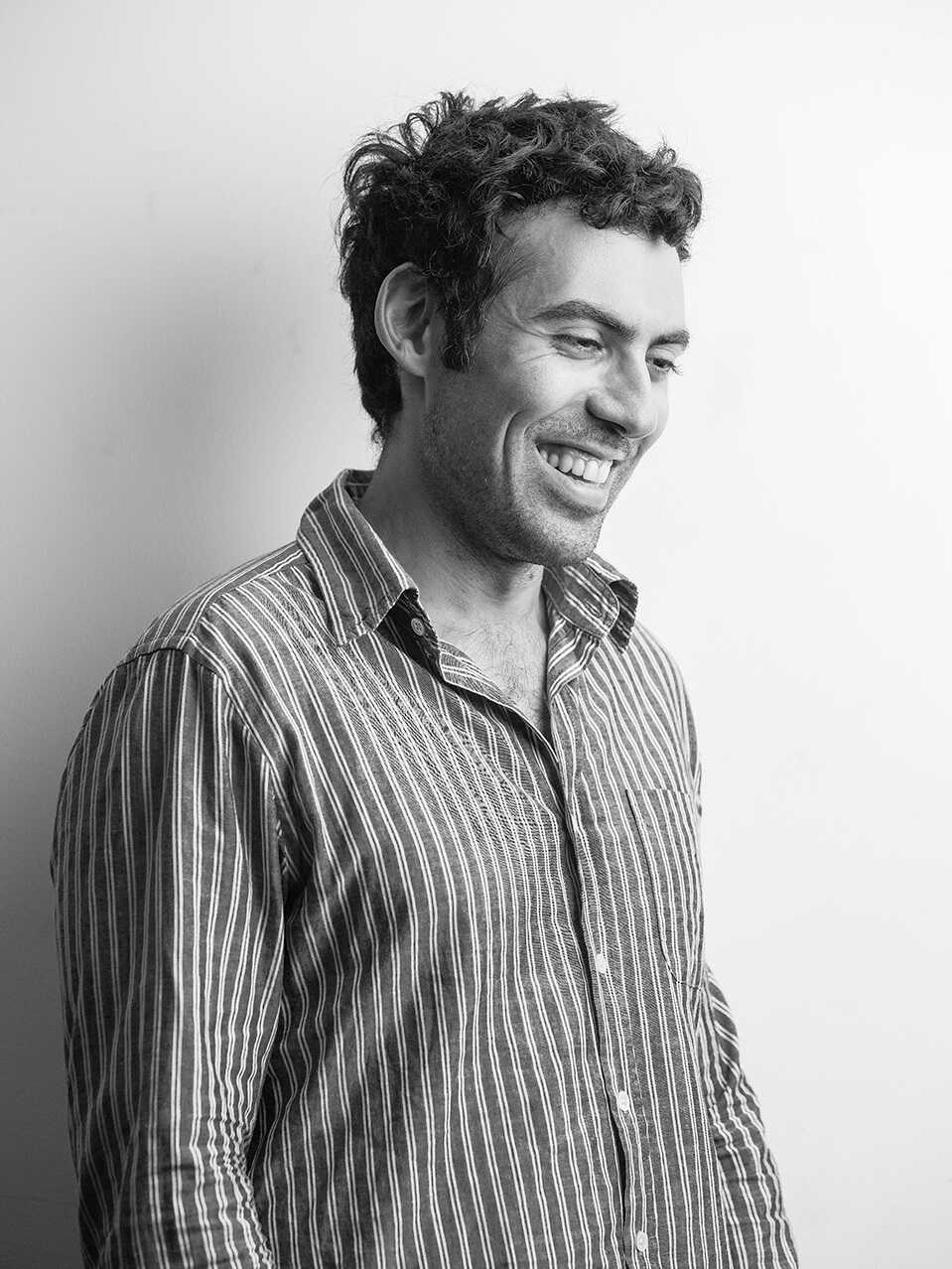 This 'Gray Hat' Hacker Breaks Into Your Car — To Prove A Point : All ...