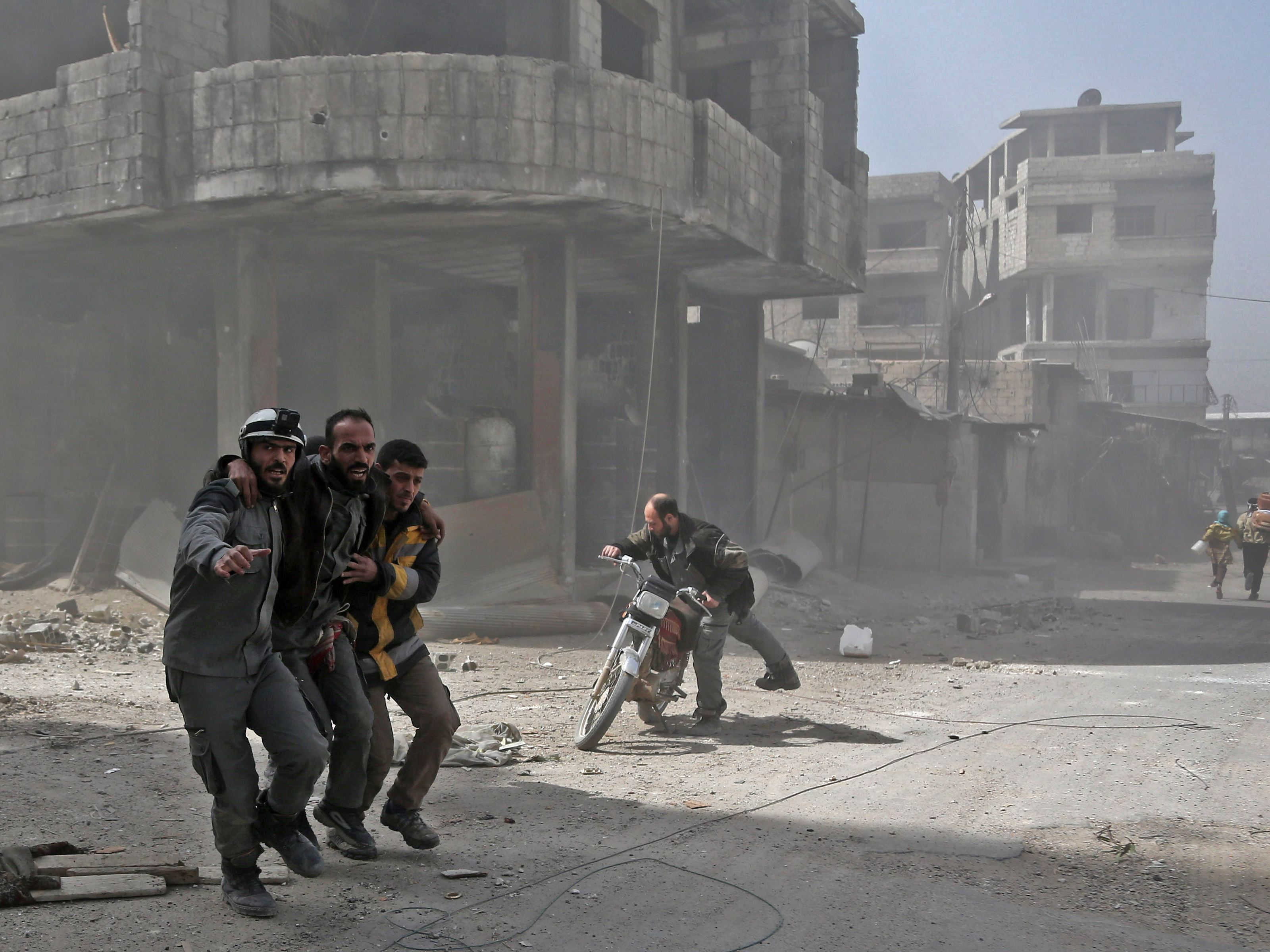 Civilians Still Trapped In Eastern Ghouta, As Fighting Disrupts Aid ...