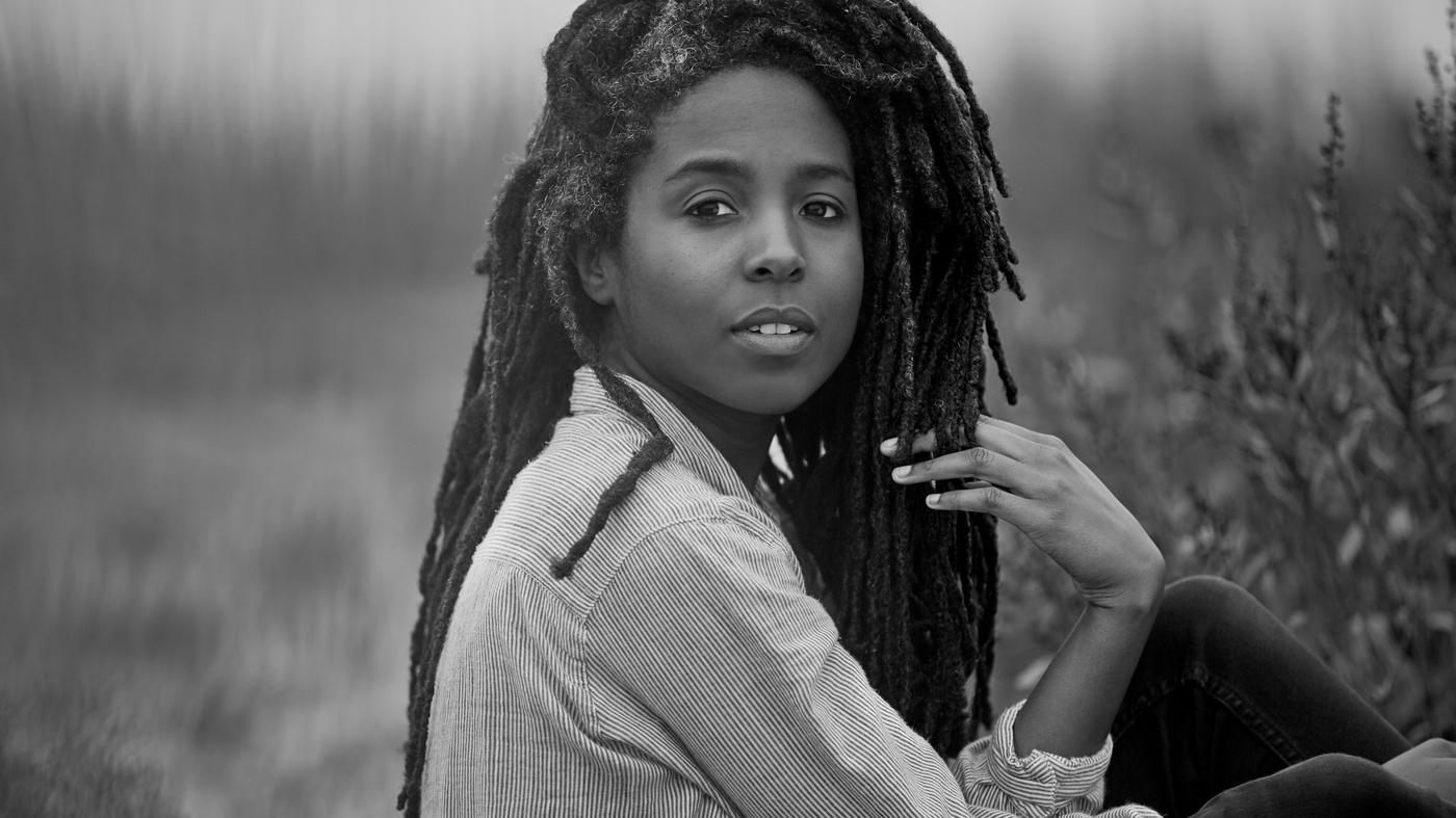 Aisha Burns' 'Must Be A Way' Will Break And Fill Your Heart : All Songs ...