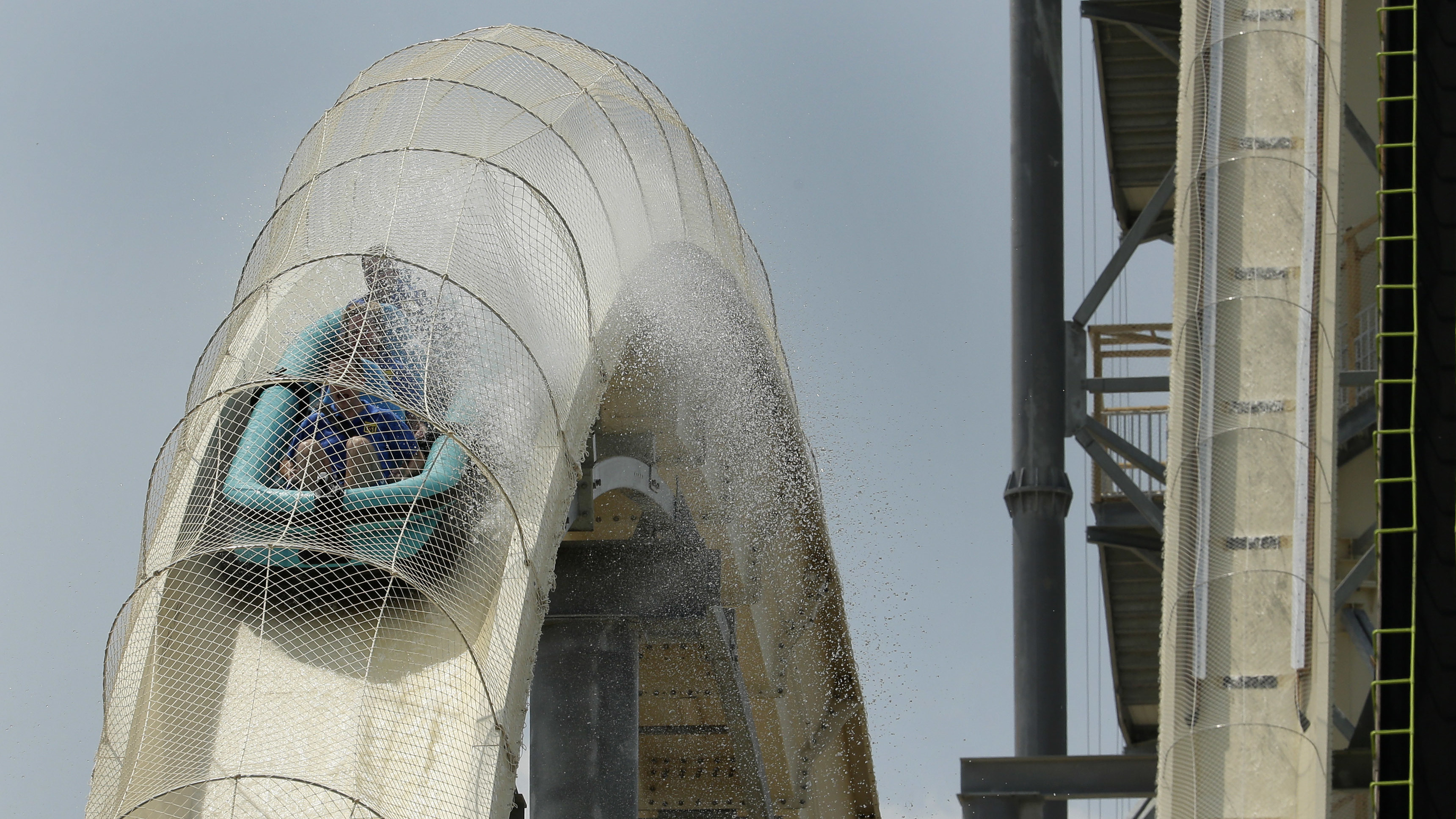 Designers Of 17-Story Waterslide Face Charges In Boy's Decapitation ...