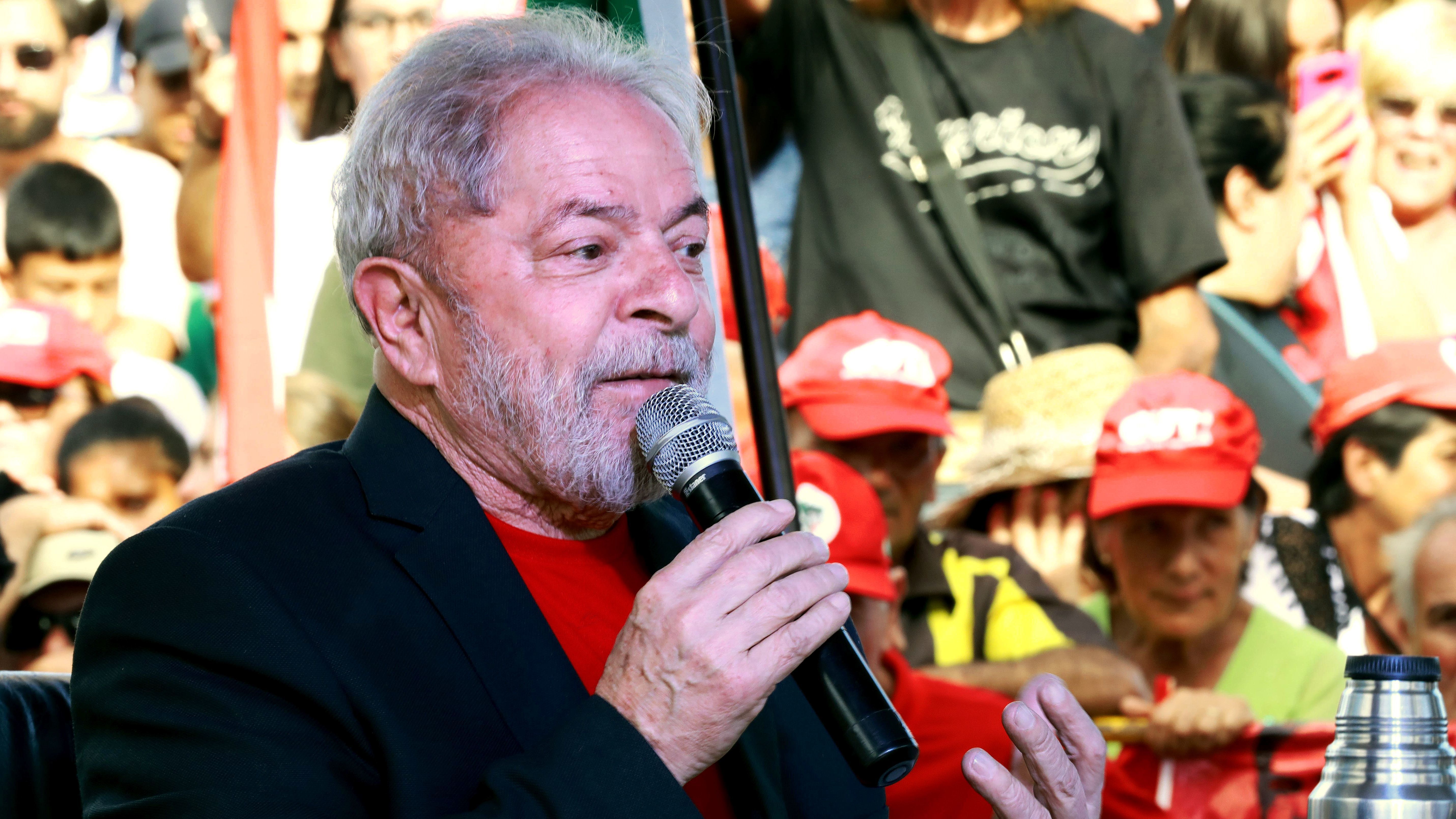Brazil's Lula Must Begin Prison Sentence During Appeals, High Court ...