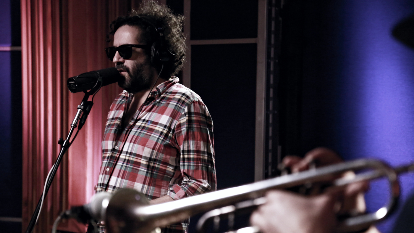 Watch Destroyer Perform 'Tinseltown Swimming In Blood' Live In The ...
