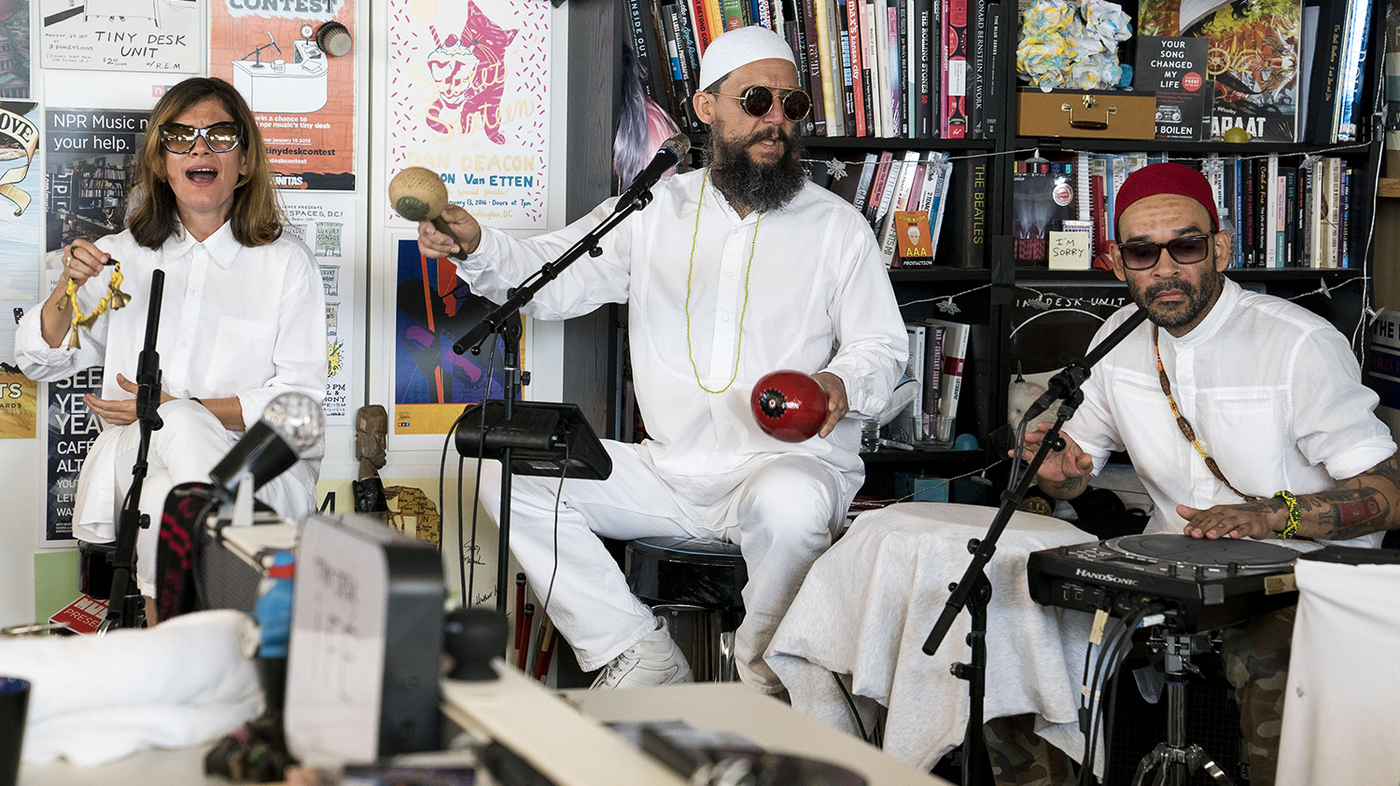 ÌFÉ: Tiny Desk Concert : NPR