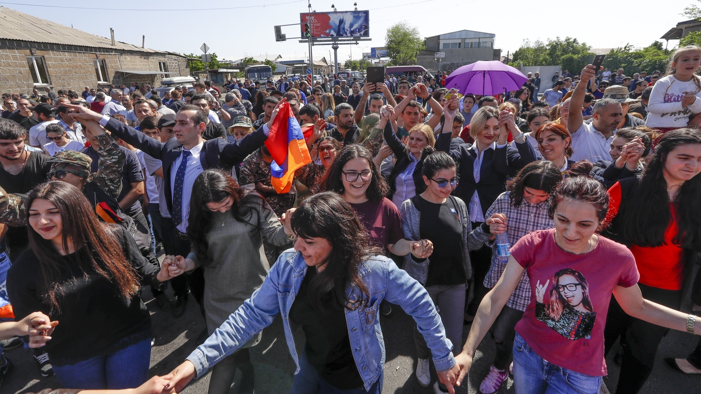 Armenian Opposition Leader Pauses Protests, With New Hope For Prime ...