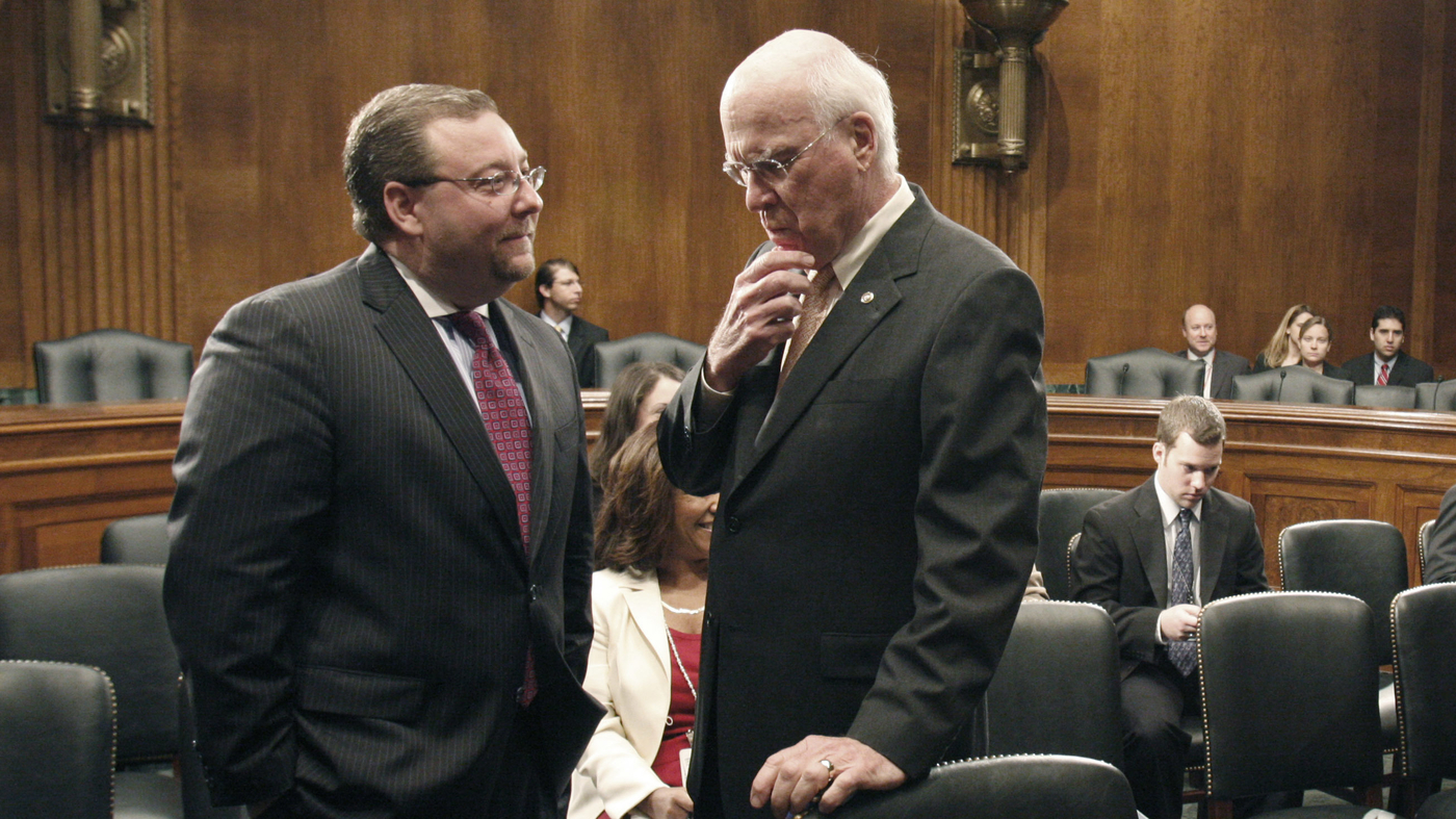 Bipartisan Group of DOJ Veterans Calls For Confirmation Of Criminal ...