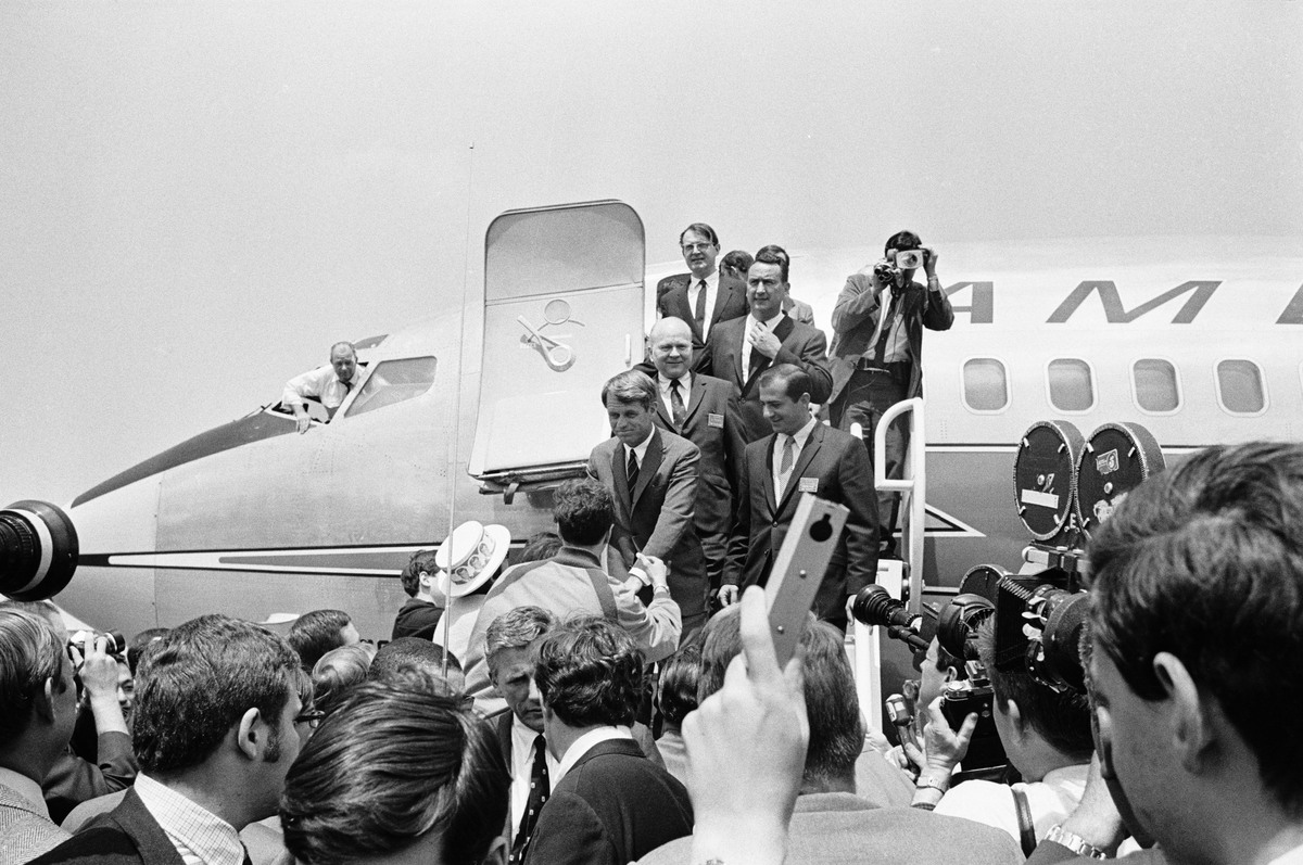 A Campaign Frozen In Time: Photographer Reflects On Covering Bobby ...