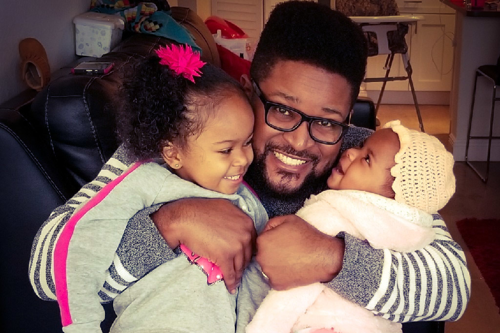 How A Dad Filmed His Early Days Of Fatherhood And Became A YouTube Star ...