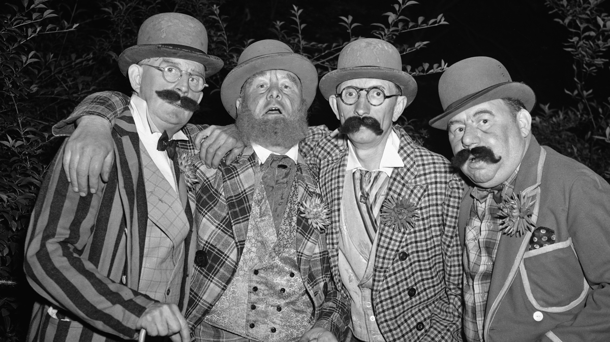 After 80 Years, The Barbershop Harmony Society Will Allow Women To Join ...