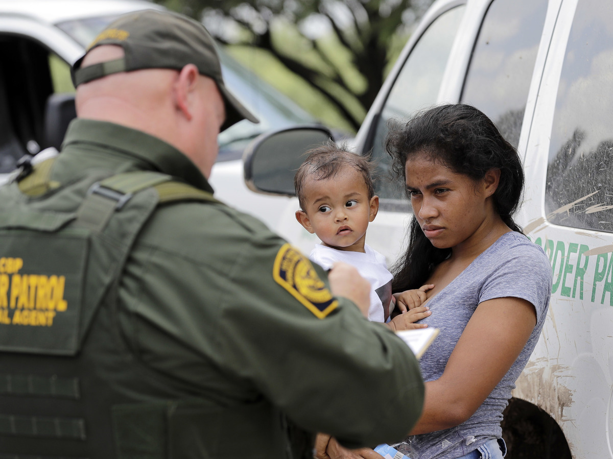 Customs And Border Agency Halts Many 'Zero Tolerance' Detentions ...