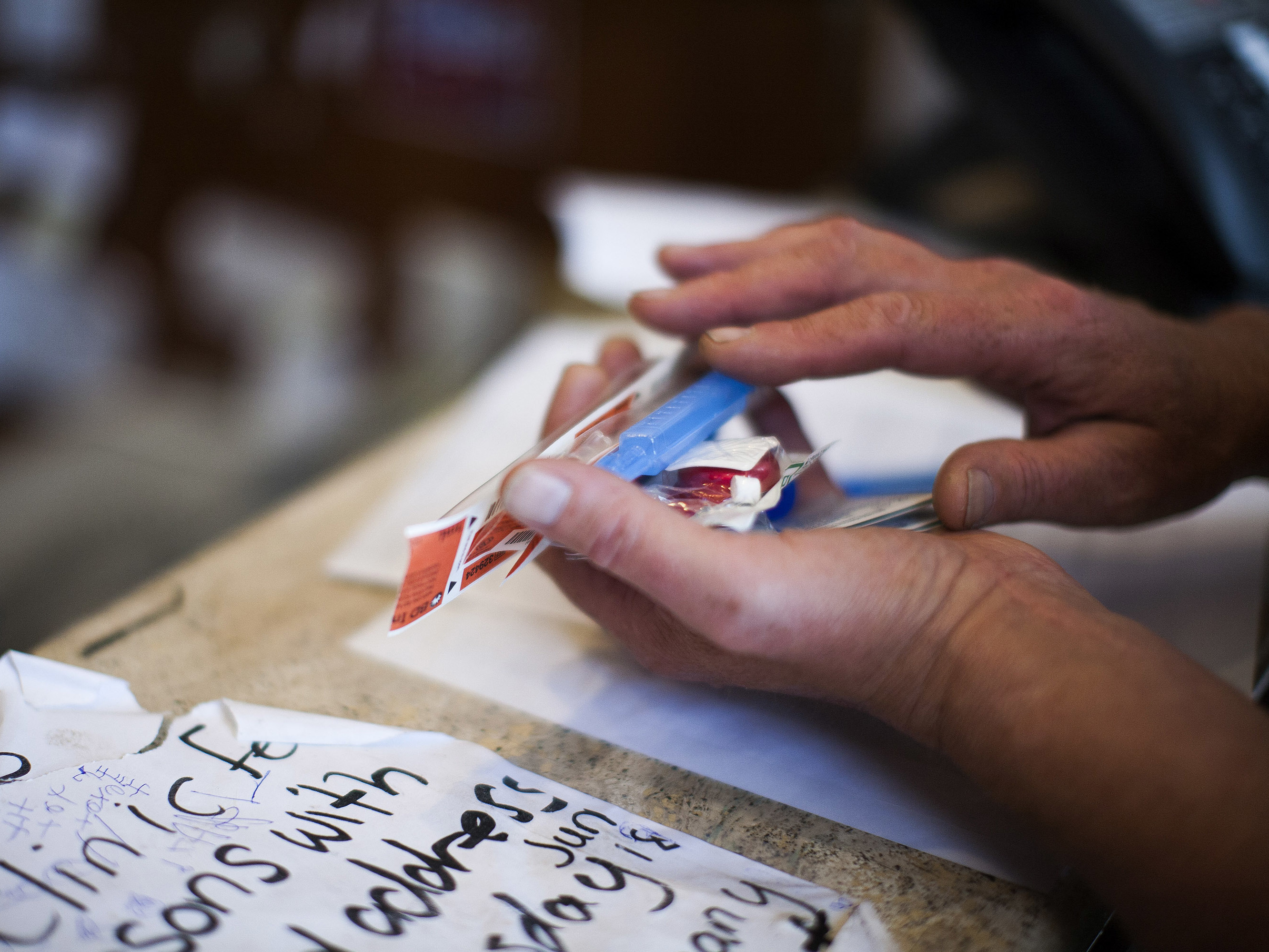 Watchful Eyes: At Peer-Run Injection Sites, Drug Users Help Each Other ...