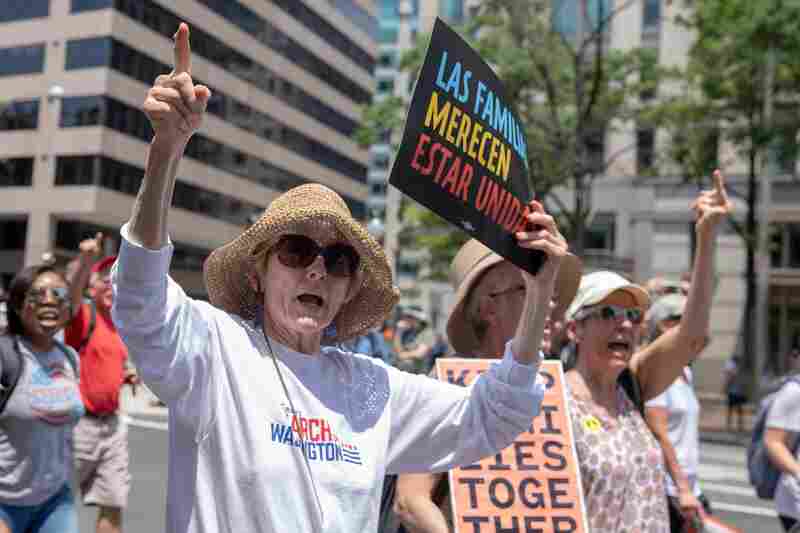 Protesters Across The Country Rally Against Trump's Immigration ...